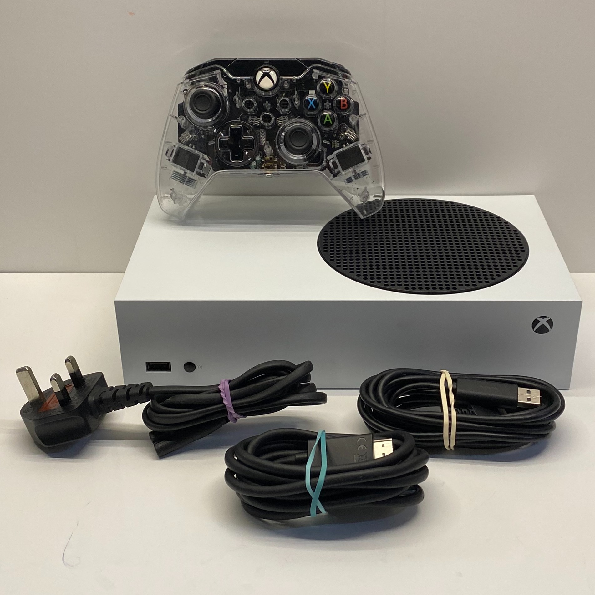 Pre-owned Microsoft Xbox Series S All Digital Console 512GB SSD - Own4Less